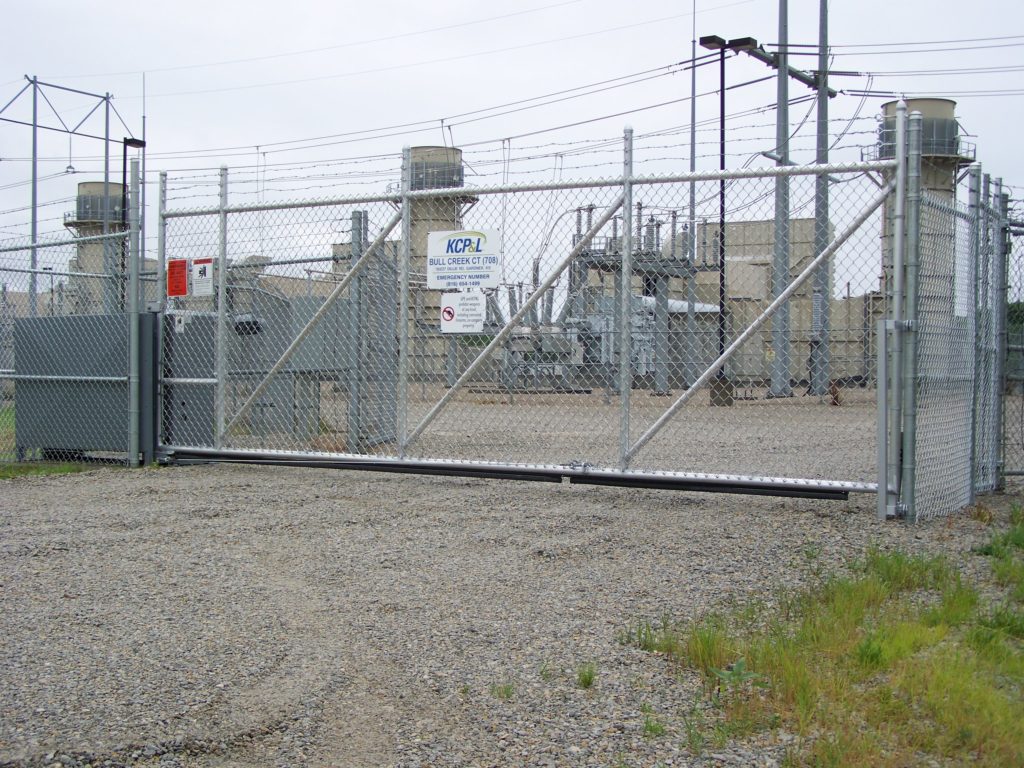 VERTICAL PIVOT GATE PHOTOS - AutoGate